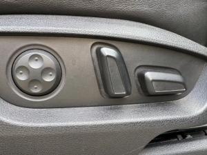 Grey Audi Q7 2007 in Riga, with an engine capacity of 3.00 L and mileage of 374 thousand km for 7990 €, photo 32 on AUTOMOTO.COM.LV
