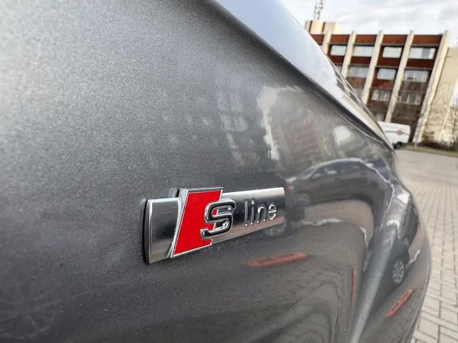 Pelēks Audi Q7 2007 Rīga, ar dzinēja tilpumu 3.00 L un nobraukumu 337 tūkst. km par 6290 €, foto 3 vietnē AUTOMOTO.COM.LV