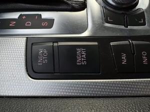Pelēks Audi Q7 2007 Rīga, ar dzinēja tilpumu 3.00 L un nobraukumu 337 tūkst. km par 6290 €, foto 23 vietnē AUTOMOTO.COM.LV