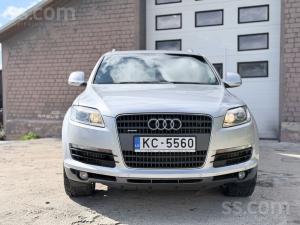 Grey Audi Q7 2007 in Valmiera, with an engine capacity of 3.00 L and mileage of 313 thousand km for 5895 €, photo 18 on AUTOMOTO.COM.LV