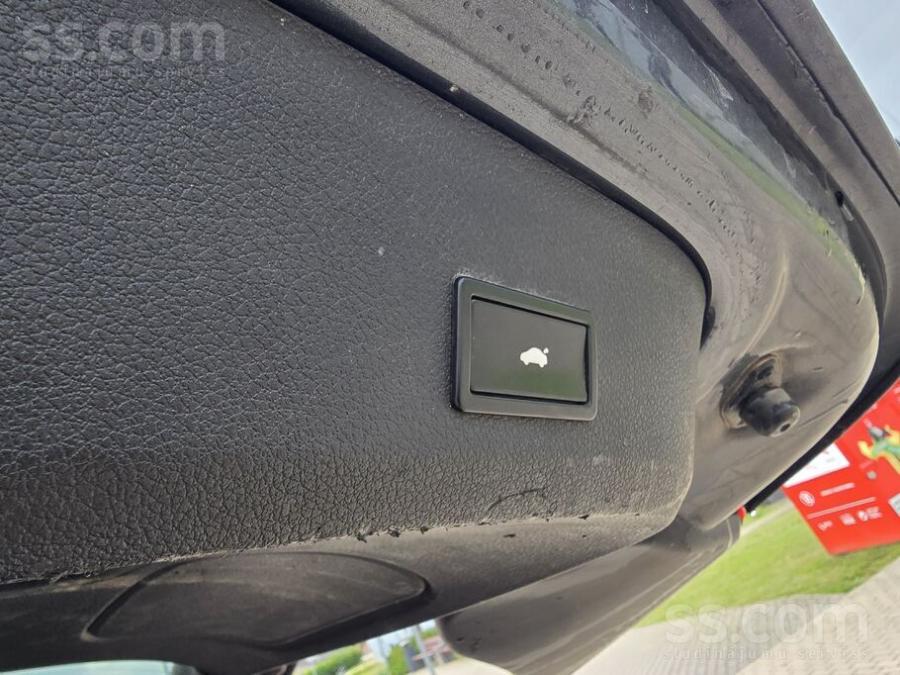 Pelēks Audi Q7 2007 Rīga, ar dzinēja tilpumu 3.00 L un nobraukumu 309 tūkst. km par 5190 €, foto 19 vietnē AUTOMOTO.COM.LV