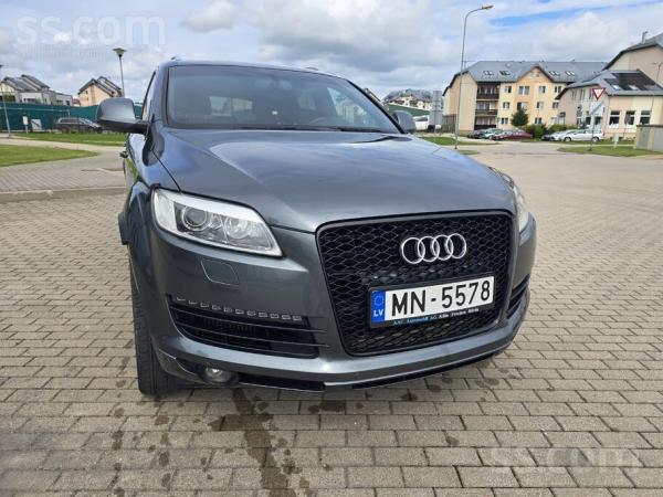 Grey Audi Q7 2007 in Riga, with an engine capacity of 3.00 L and mileage of 309 thousand km for 5190 €, photo 10 on AUTOMOTO.COM.LV