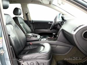 Pelēks Audi Q7 2007 Tallina, ar dzinēja tilpumu 3.00 L un nobraukumu 294 tūkst. km par 2699 €, foto 7 vietnē AUTOMOTO.COM.LV