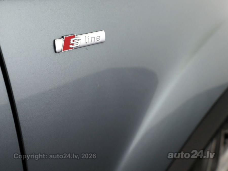 Pelēks Audi Q7 2007 Tallina, ar dzinēja tilpumu 3.00 L un nobraukumu 294 tūkst. km par 2699 €, foto 12 vietnē AUTOMOTO.COM.LV