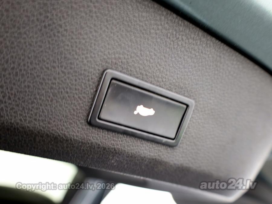 Pelēks Audi Q7 2007 Tallina, ar dzinēja tilpumu 3.00 L un nobraukumu 294 tūkst. km par 2699 €, foto 14 vietnē AUTOMOTO.COM.LV