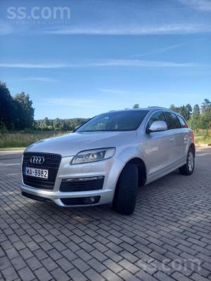 Grey Audi Q7 2007 in Jurmala, with an engine capacity of 3.00 L and mileage of 302 thousand km for 5200 €, photo  on AUTOMOTO.COM.LV