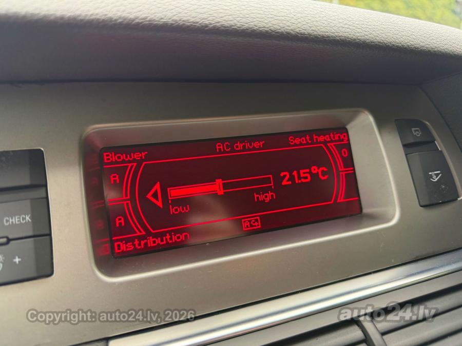 Серый Ауди Ку 7 2007 в Таллин, объемом двигателя 3.00 л и пробегом 0 тыс. км за 6999 €, фото 16 на AUTOMOTO.COM.LV
