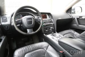 Pelēks Audi Q7 2008 Rīga, ar dzinēja tilpumu 4.20 L un nobraukumu 442 tūkst. km par 7995 €, foto 8 vietnē AUTOMOTO.COM.LV