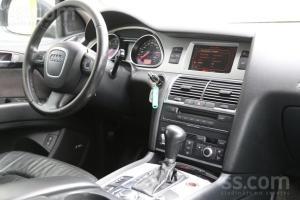 Pelēks Audi Q7 2008 Rīga, ar dzinēja tilpumu 4.20 L un nobraukumu 442 tūkst. km par 7995 €, foto 13 vietnē AUTOMOTO.COM.LV