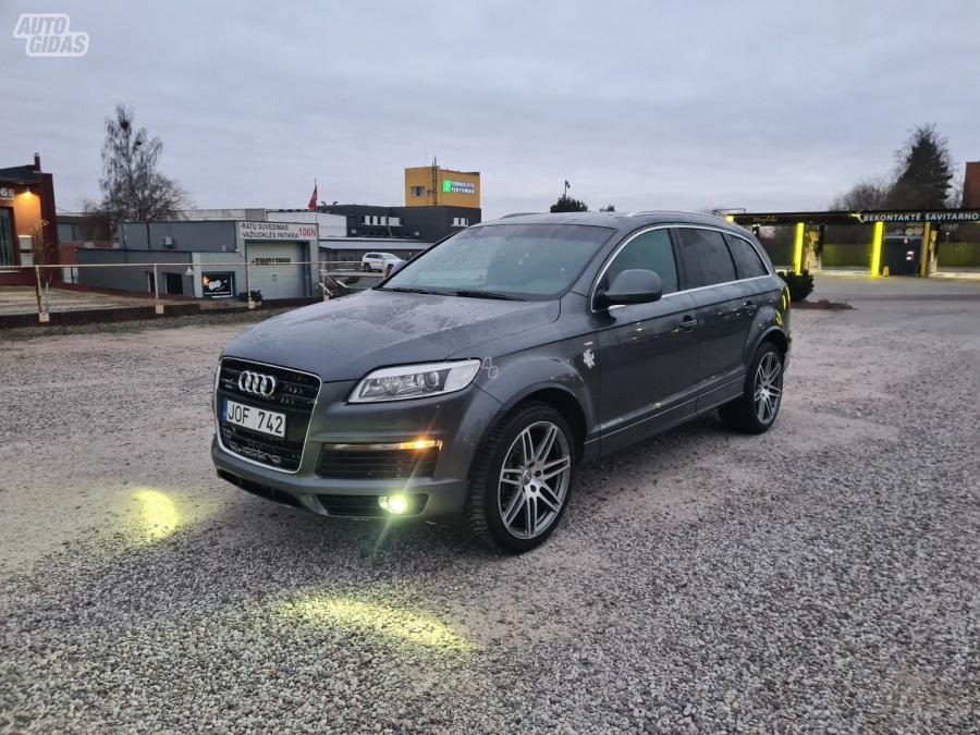 Grey Audi Q7 2008 in Kaunas, with an engine capacity of 4.10 L and mileage of 500 thousand km for 4450 €, photo 3 on AUTOMOTO.COM.LV