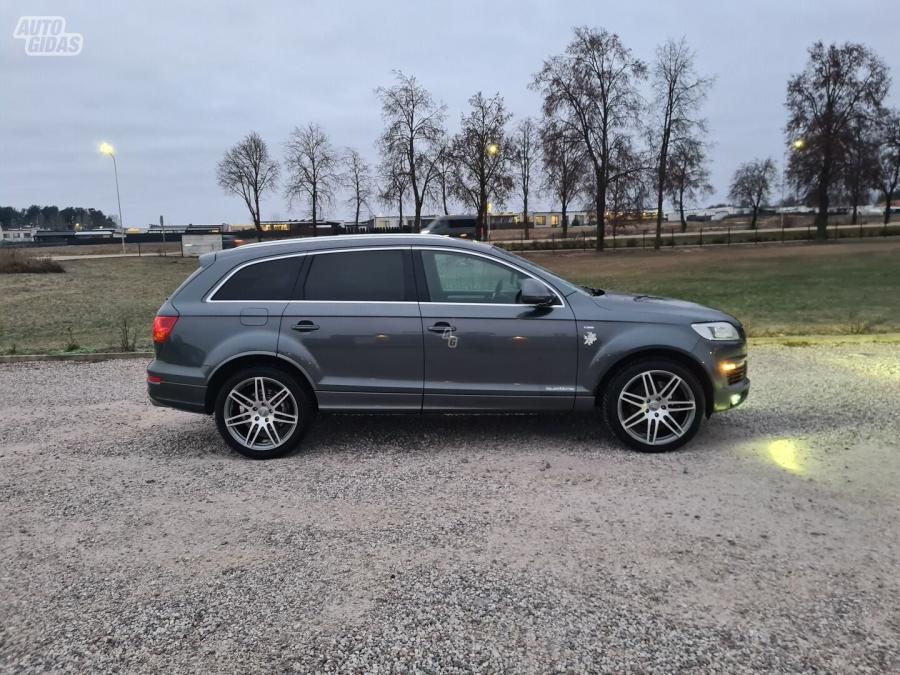 Grey Audi Q7 2008 in Kaunas, with an engine capacity of 4.10 L and mileage of 500 thousand km for 4450 €, photo 10 on AUTOMOTO.COM.LV