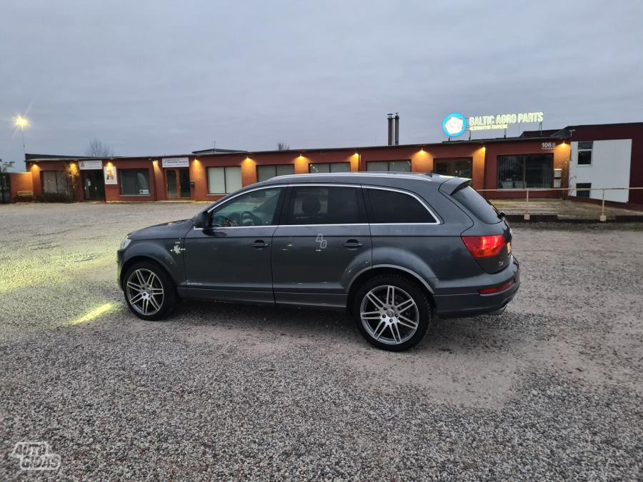 Grey Audi Q7 2008 in Kaunas, with an engine capacity of 4.10 L and mileage of 500 thousand km for 4450 €, photo 19 on AUTOMOTO.COM.LV