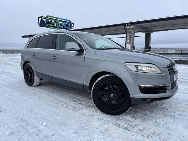 Grey Audi Q7 2008 in Vilnius, with an engine capacity of 2.97 L and mileage of 340 thousand km for 5850 €, photo 10 on AUTOMOTO.COM.LV