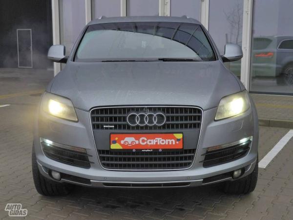 Pelēks Audi Q7 2008 Viļņa, ar dzinēja tilpumu 3.00 L un nobraukumu 296 tūkst. km par 4700 €, foto 2 vietnē AUTOMOTO.COM.LV