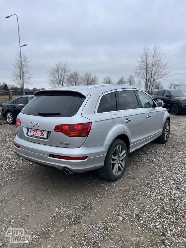 Grey Audi Q7 2008 in Kretinga, with an engine capacity of 3.00 L and mileage of 264 thousand km for 5500 €, photo 4 on AUTOMOTO.COM.LV