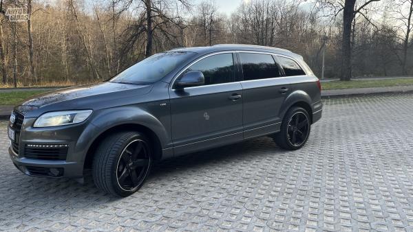 Pelēks Audi Q7 2008 Viļņa, ar dzinēja tilpumu 3.00 L un nobraukumu 335 tūkst. km par 7590 €, foto 2 vietnē AUTOMOTO.COM.LV
