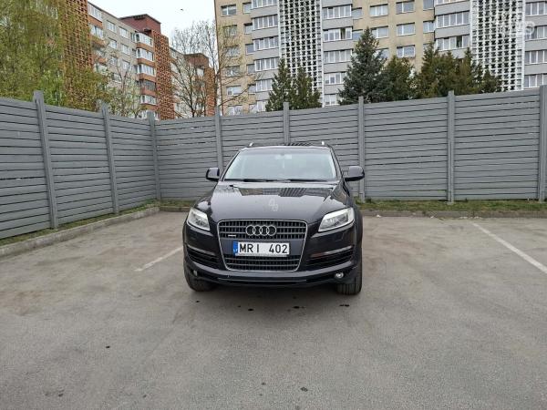 Pelēks Audi Q7 2008 Klaipėda, ar dzinēja tilpumu 3.00 L un nobraukumu 295 tūkst. km par 6500 €, foto 1 vietnē AUTOMOTO.COM.LV