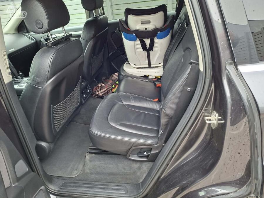 Grey Audi Q7 2008 in Klaipeda, with an engine capacity of 3.00 L and mileage of 295 thousand km for 6500 €, photo 8 on AUTOMOTO.COM.LV