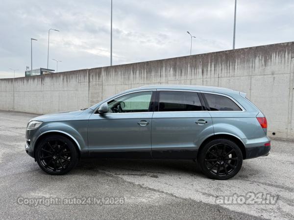 Grey Audi Q7 2008 in Tallinn, with an engine capacity of 4.10 L and mileage of 348 thousand km for 3500 €, photo 4 on AUTOMOTO.COM.LV