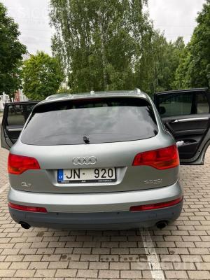 Pelēks Audi Q7 2008 Rīga, ar dzinēja tilpumu 3.00 L un nobraukumu 381 tūkst. km par 7500 €, foto 8 vietnē AUTOMOTO.COM.LV