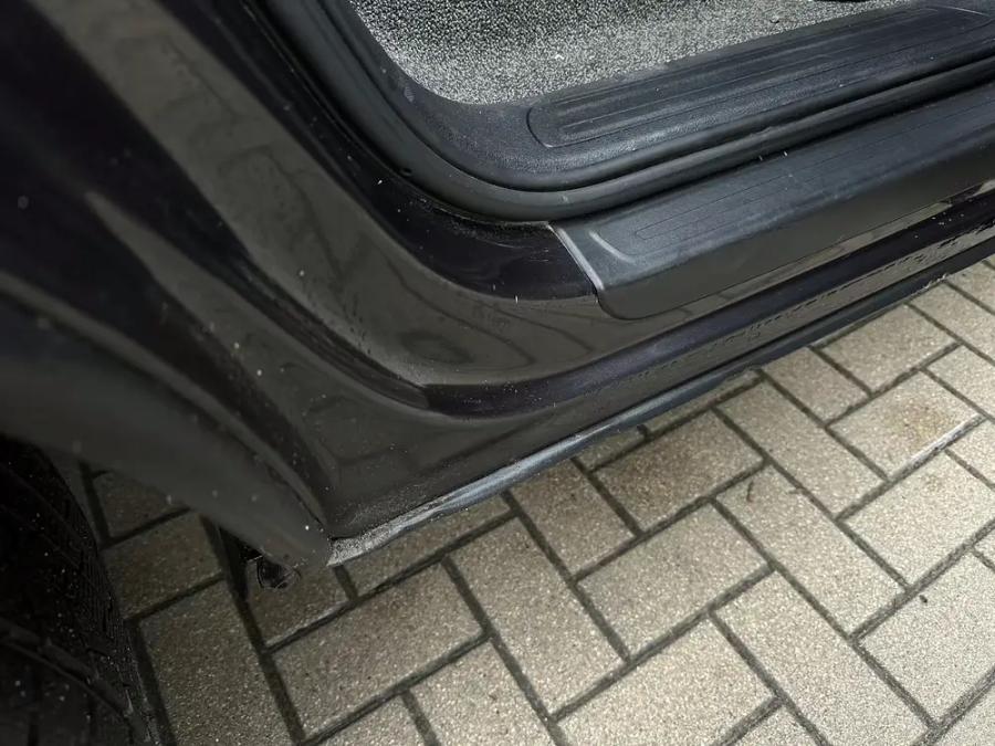 Grey Audi Q7 2008 in Riga, with an engine capacity of 3.00 L and mileage of 268 thousand km for 5990 €, photo 14 on AUTOMOTO.COM.LV