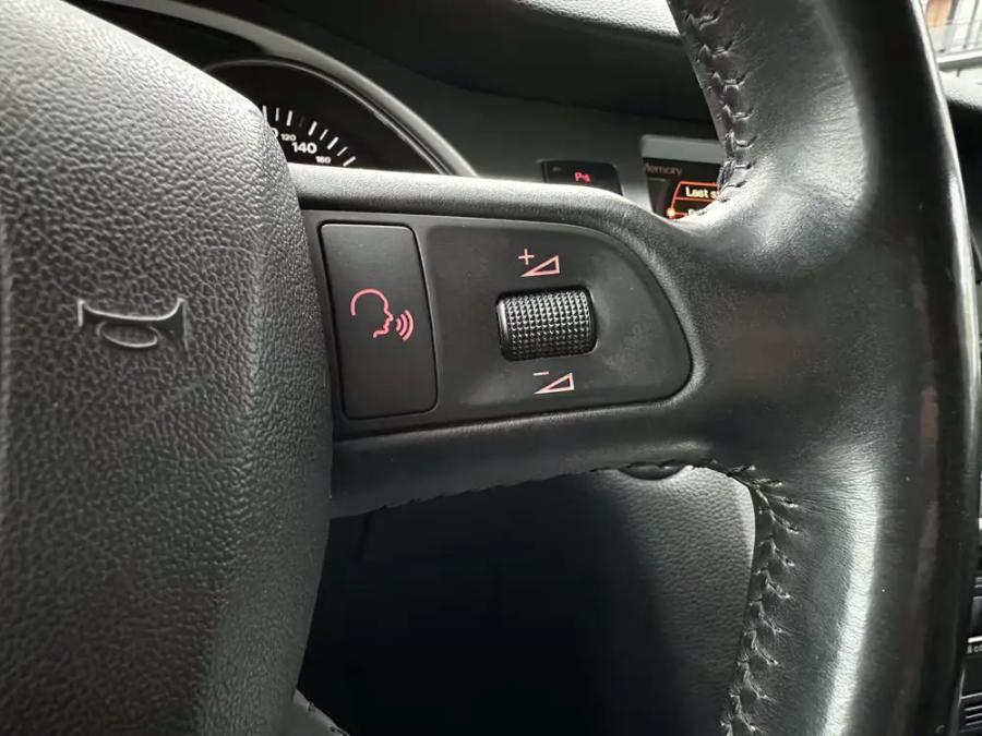 Grey Audi Q7 2008 in Riga, with an engine capacity of 3.00 L and mileage of 268 thousand km for 5990 €, photo 34 on AUTOMOTO.COM.LV