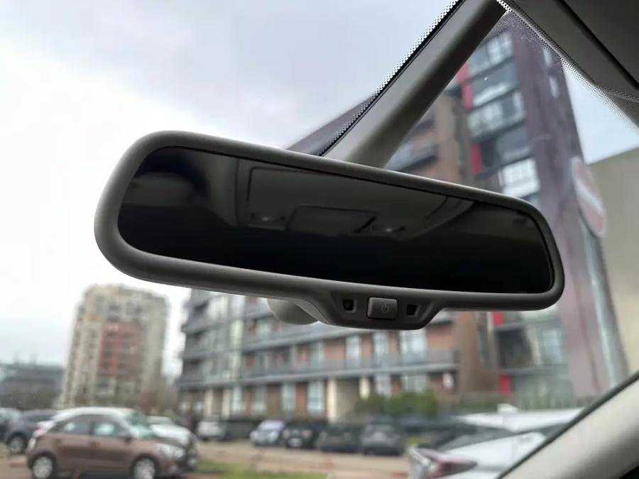 Grey Audi Q7 2008 in Riga, with an engine capacity of 3.00 L and mileage of 268 thousand km for 5990 €, photo 37 on AUTOMOTO.COM.LV