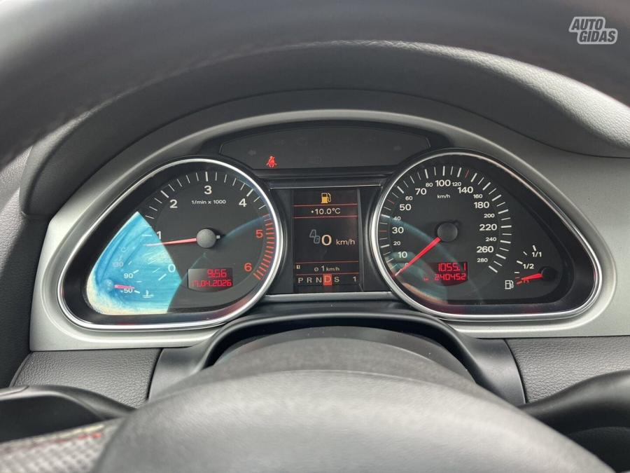 Серый Ауди Ку 7 2008 в Каунас, объемом двигателя 3.00 л и пробегом 240 тыс. км за 6499 €, фото 13 на AUTOMOTO.COM.LV