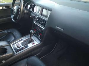 Grey Audi Q7 2008 in Klaipeda, with an engine capacity of 3.00 L and mileage of 285 thousand km for 6500 €, photo 15 on AUTOMOTO.COM.LV