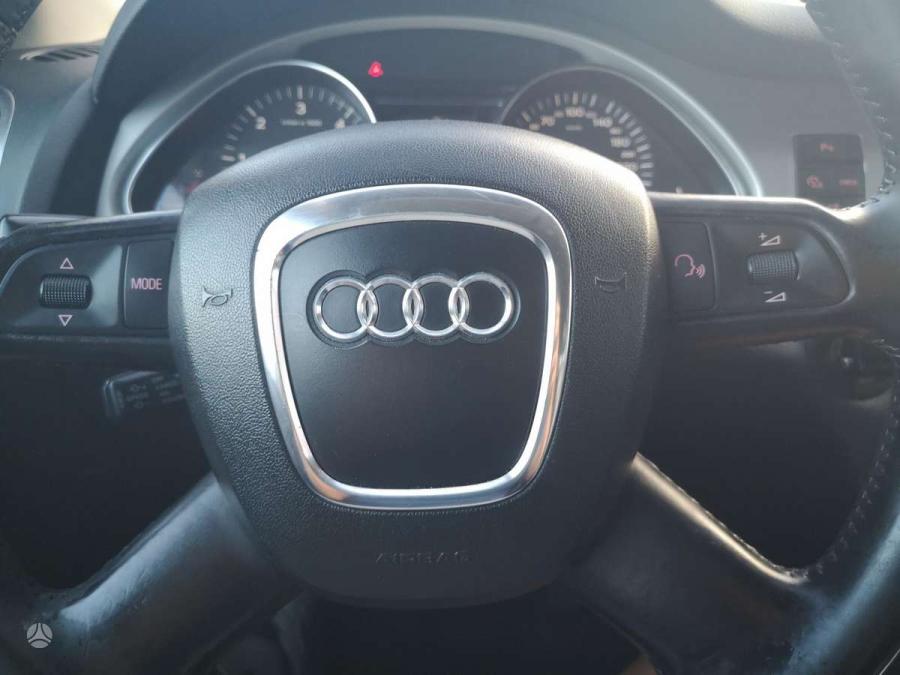 Grey Audi Q7 2008 in Klaipeda, with an engine capacity of 3.00 L and mileage of 285 thousand km for 6500 €, photo 20 on AUTOMOTO.COM.LV