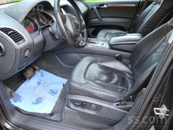 Pelēks Audi Q7 2008 Cēsis, ar dzinēja tilpumu 3.00 L un nobraukumu 402 tūkst. km par 5700 €, foto 6 vietnē AUTOMOTO.COM.LV