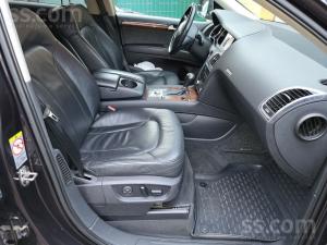 Grey Audi Q7 2008 in Cesis, with an engine capacity of 3.00 L and mileage of 402 thousand km for 5700 €, photo 9 on AUTOMOTO.COM.LV