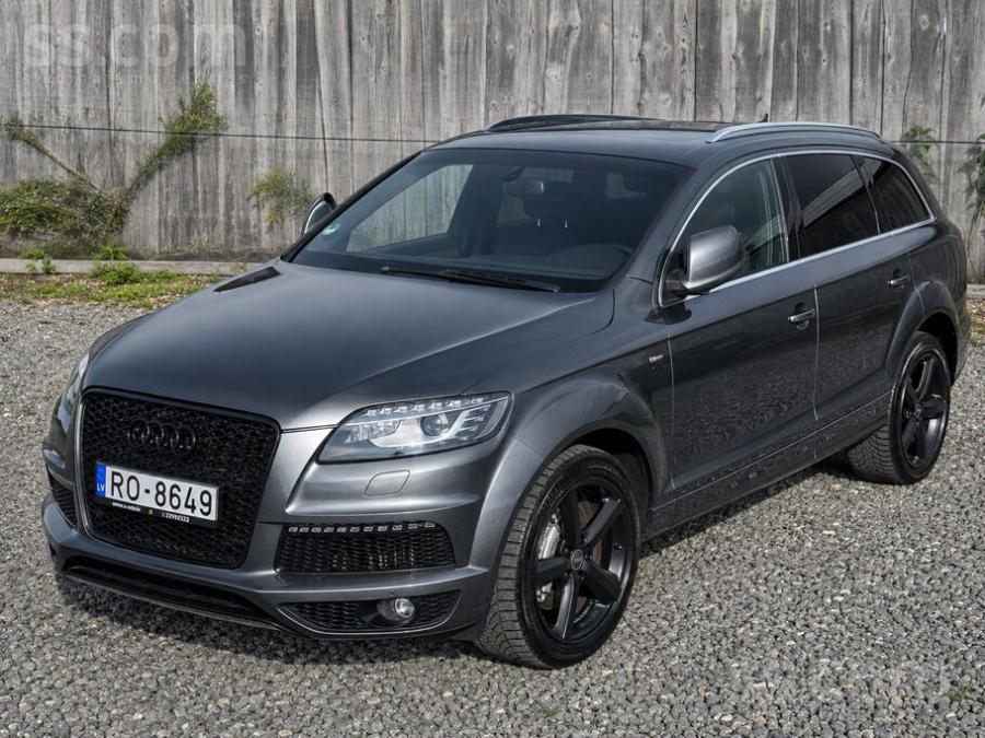 Grey Audi Q7 2008 in Riga, with an engine capacity of 3.00 L and mileage of 306 thousand km for 6850 €, photo 1 on AUTOMOTO.COM.LV