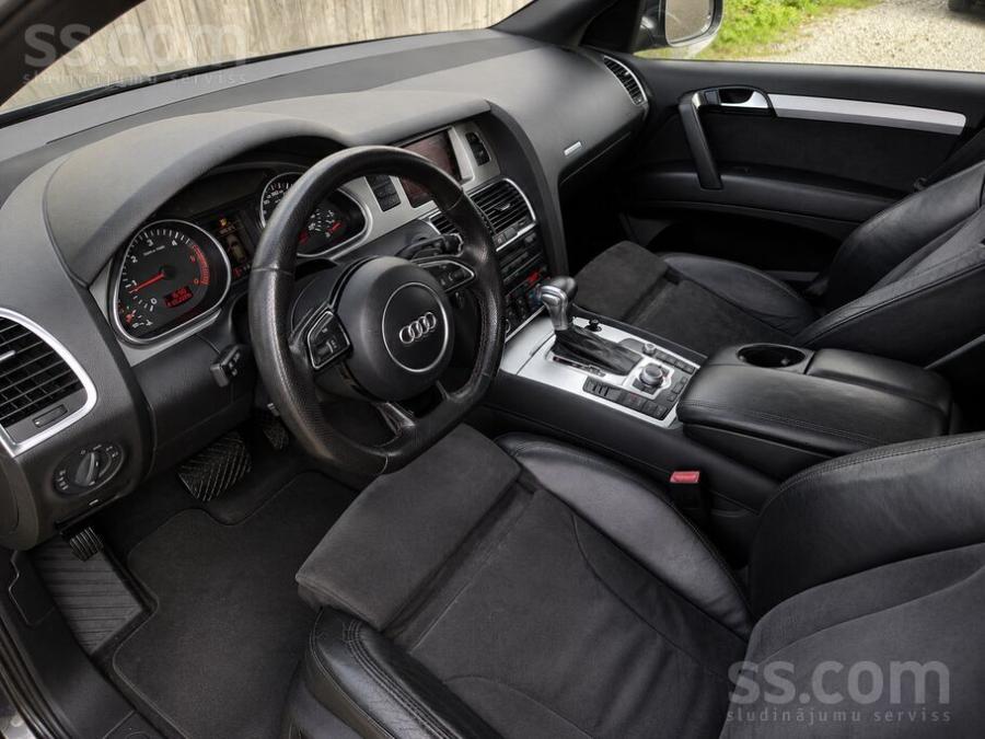 Grey Audi Q7 2008 in Riga, with an engine capacity of 3.00 L and mileage of 306 thousand km for 6850 €, photo 9 on AUTOMOTO.COM.LV