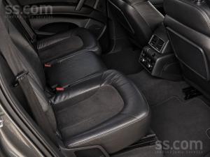 Grey Audi Q7 2008 in Riga, with an engine capacity of 3.00 L and mileage of 306 thousand km for 6850 €, photo 10 on AUTOMOTO.COM.LV