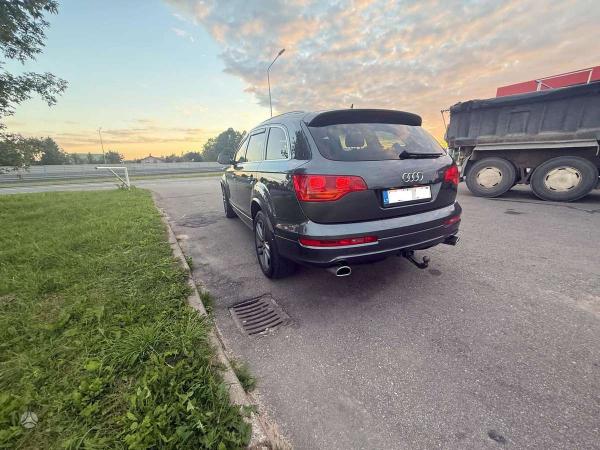 Серый Ауди Ку 7 2008 в Вильнюс, объемом двигателя 2.97 л и пробегом 369 тыс. км за 5500 €, фото 7 на AUTOMOTO.COM.LV