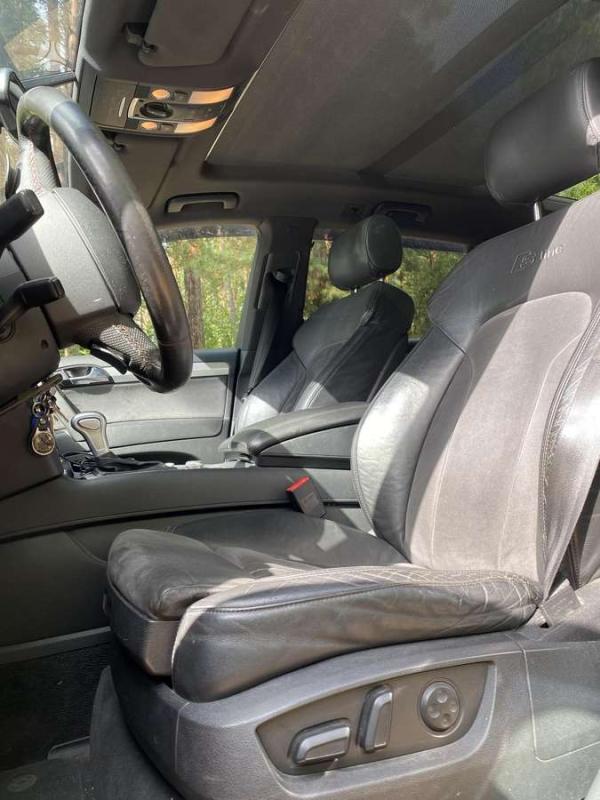 Audi Q7 2008 Viļņa vietnē Pelēks Audi Q7 2008 Viļņa, ar dzinēja tilpumu 2.97 L un nobraukumu 364 tūkst. km par 4699 €, foto 9 vietnē AUTOMOTO.COM.LV