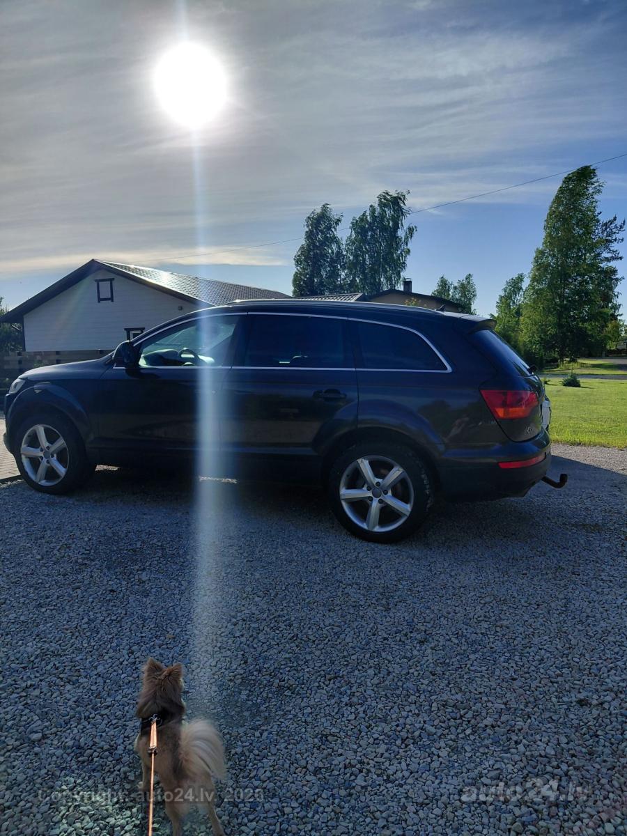 Pelēks Audi Q7 2008 Pērnava, ar dzinēja tilpumu 3.00 L un nobraukumu 350 tūkst. km par 1 €, foto 4 vietnē AUTOMOTO.COM.LV