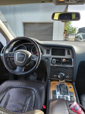 Pelēks Audi Q7 2008 Pērnava, ar dzinēja tilpumu 3.00 L un nobraukumu 350 tūkst. km par 1 €, foto 8 vietnē AUTOMOTO.COM.LV