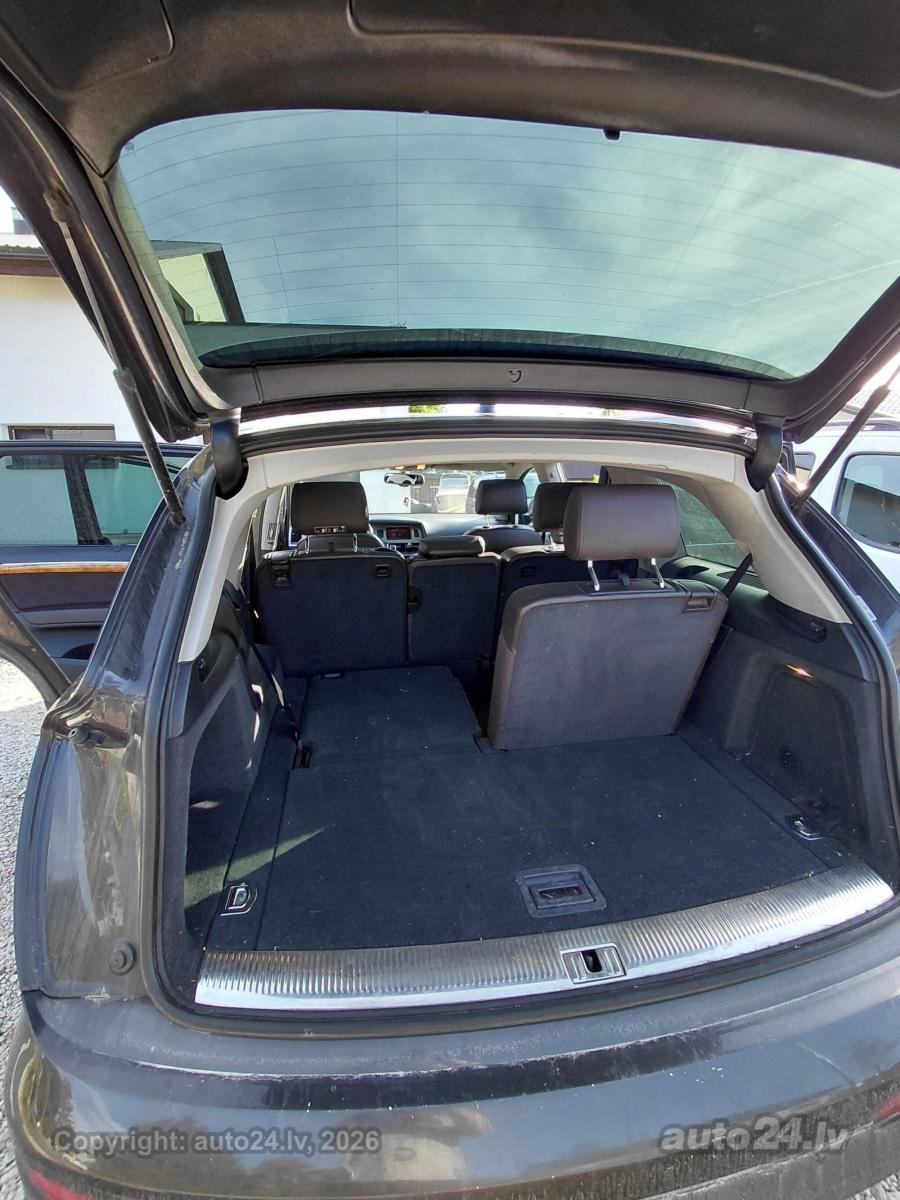 Pelēks Audi Q7 2008 Pērnava, ar dzinēja tilpumu 3.00 L un nobraukumu 350 tūkst. km par 1 €, foto 9 vietnē AUTOMOTO.COM.LV