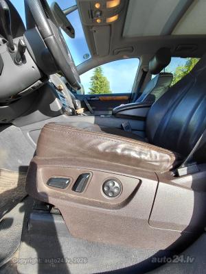 Pelēks Audi Q7 2008 Pērnava, ar dzinēja tilpumu 3.00 L un nobraukumu 350 tūkst. km par 1 €, foto 12 vietnē AUTOMOTO.COM.LV