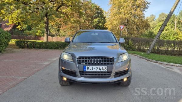 Pelēks Audi Q7 2008 Jēkabpils, ar dzinēja tilpumu 3.00 L un nobraukumu 439 tūkst. km par 4300 €, foto 3 vietnē AUTOMOTO.COM.LV