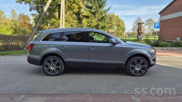 Pelēks Audi Q7 2008 Jēkabpils, ar dzinēja tilpumu 3.00 L un nobraukumu 439 tūkst. km par 4300 €, foto 5 vietnē AUTOMOTO.COM.LV