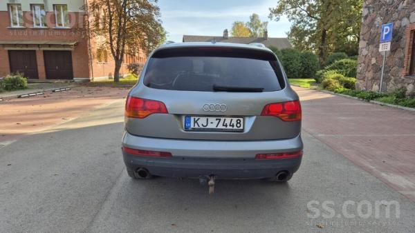 Pelēks Audi Q7 2008 Jēkabpils, ar dzinēja tilpumu 3.00 L un nobraukumu 439 tūkst. km par 4300 €, foto 7 vietnē AUTOMOTO.COM.LV