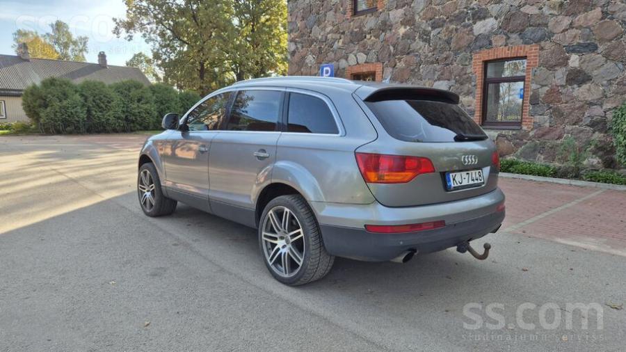 Pelēks Audi Q7 2008 Jēkabpils, ar dzinēja tilpumu 3.00 L un nobraukumu 439 tūkst. km par 4300 €, foto 8 vietnē AUTOMOTO.COM.LV
