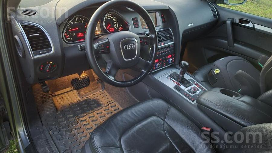 Pelēks Audi Q7 2008 Jēkabpils, ar dzinēja tilpumu 3.00 L un nobraukumu 439 tūkst. km par 4300 €, foto 11 vietnē AUTOMOTO.COM.LV