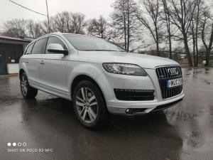 Grey Audi Q7 2009 in Vilnius, with an engine capacity of 3.00 L and mileage of 350 thousand km for 9000 €, photo 4 on AUTOMOTO.COM.LV