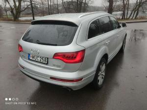 Grey Audi Q7 2009 in Vilnius, with an engine capacity of 3.00 L and mileage of 350 thousand km for 9000 €, photo 8 on AUTOMOTO.COM.LV