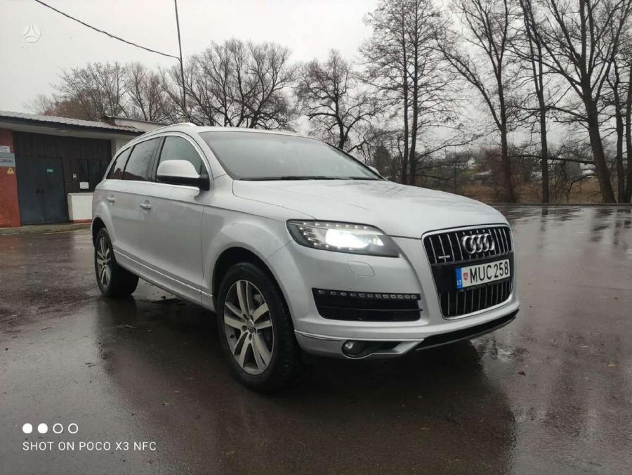 Grey Audi Q7 2009 in Vilnius, with an engine capacity of 3.00 L and mileage of 350 thousand km for 9000 €, photo 11 on AUTOMOTO.COM.LV