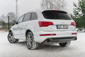 Grey Audi Q7 2009 in Riga, with an engine capacity of 3.00 L and mileage of 0 thousand km for 12790 €, photo 5 on AUTOMOTO.COM.LV